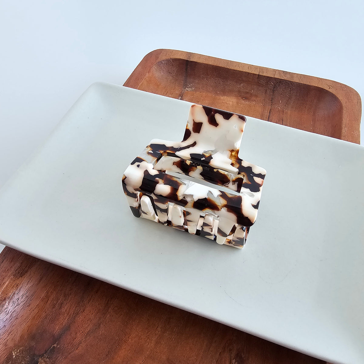 Carly Hair Claw - Cowhide – Spiffy & Splendid Wholesale